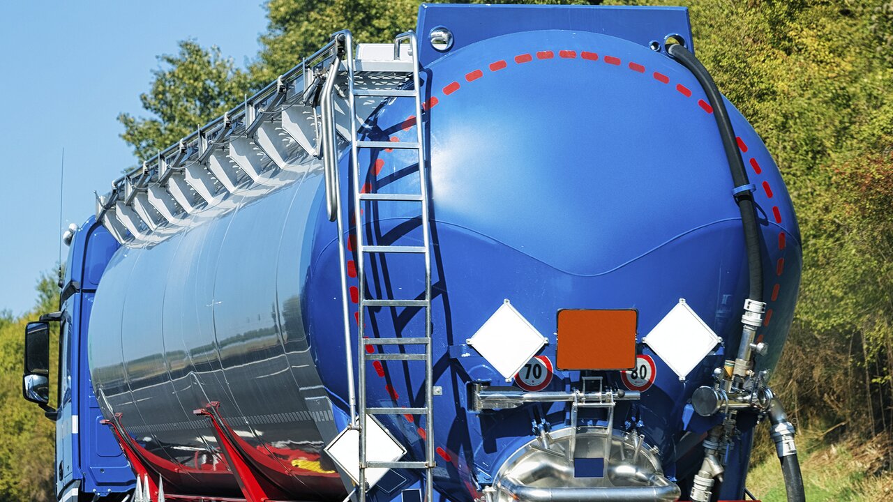 Orafol - ORALITE® VC 104+ Tanker Stickers