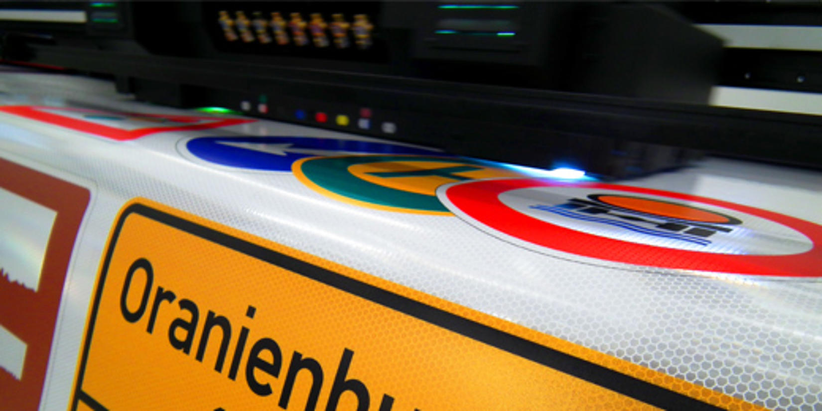 ORALITE® UV Traffic Sign Printer: ORAFOL Europe